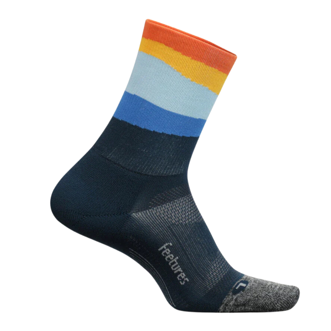 Buy Feetures Compression Crew Socks For Running | Aid Station